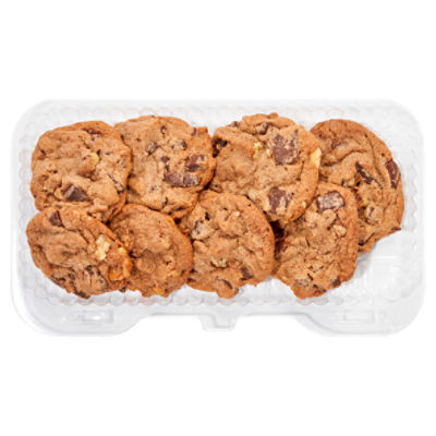 Store Baked Walnut Chocolate Chunk Cookies - Fairway